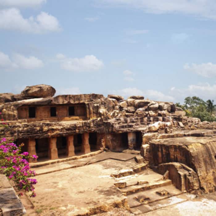 Check out 7 mysterious caves of India that you must explore!