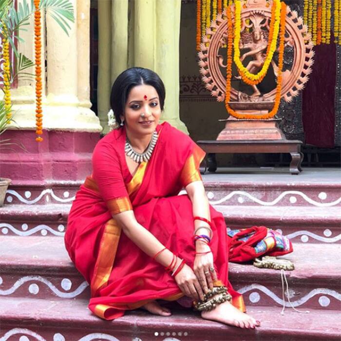Bhojpuri Sensation Monalisa Soon to be Seen in Daily Soap Nazar