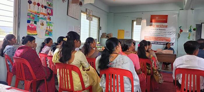 Jackie Shroff Wins Heart With His First Aid Awareness Amongst People ...