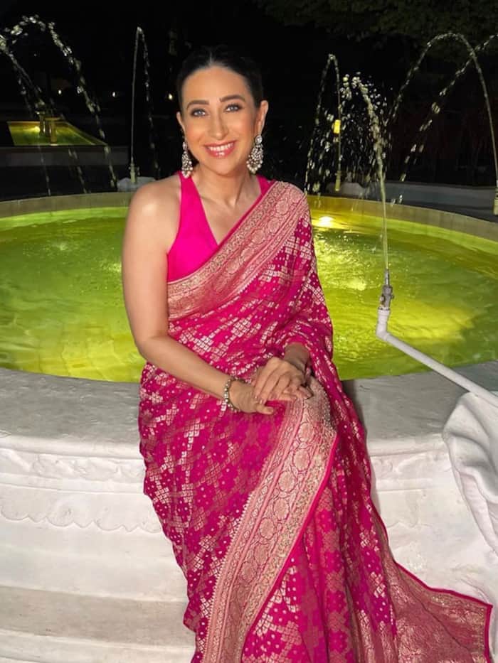 Karisma Kapoor Looks Elegant as Ever in Gul Banarasi Saree For Rs 70k ...
