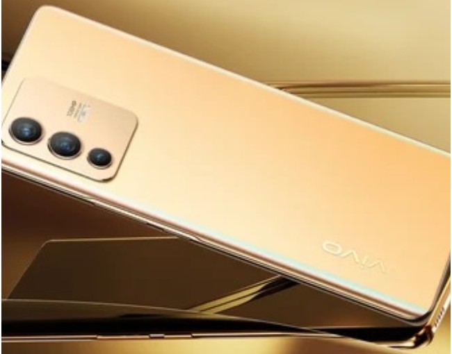 IN PICS: Latest Smartphones Under 15000; Check Features, Price