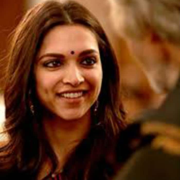 2. Deepika Padukone as Naina Talwar