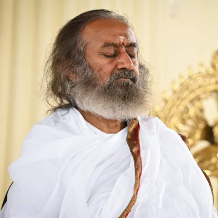 10 Quotes on Lord Ganesh by Gurudev Sri Sri Ravi Shankar