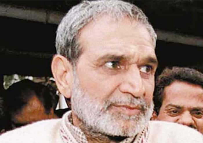 Mumbai: Fire Breaks Out at Slum in Matunga; Fire Fighting Operations ...