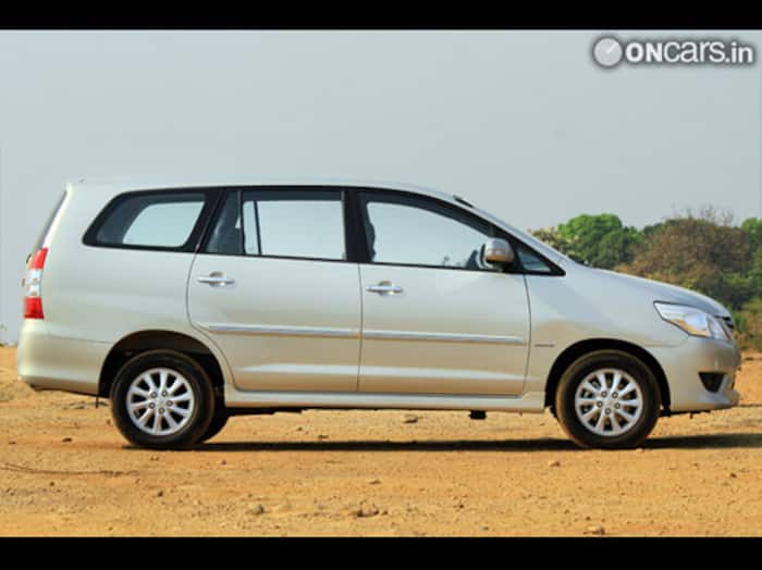 2012 Toyota Innova Exterior