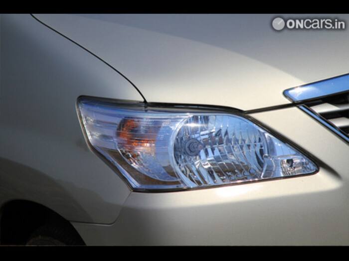 2012 Toyota Innova Exterior