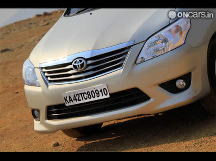 2012 Toyota Innova Exterior