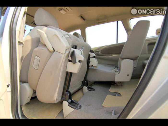 2012 Toyota Innova Interiors