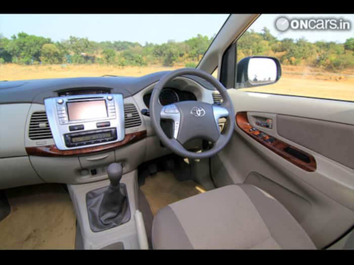 2012 Toyota Innova Interiors