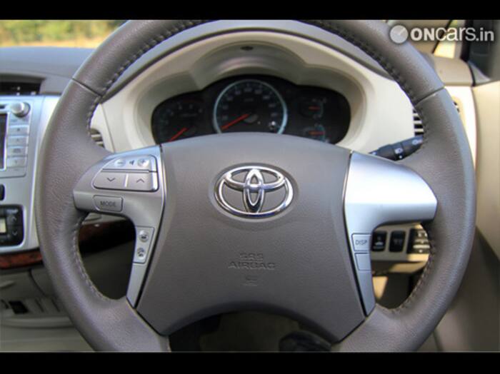 2012 Toyota Innova Interiors