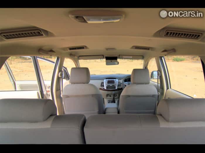 2012 Toyota Innova Interiors