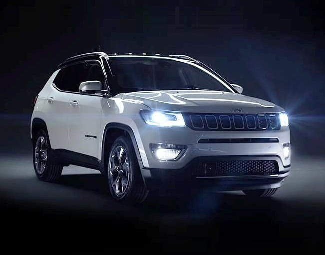 2017 Jeep Compass roof gets dual pane sunroof