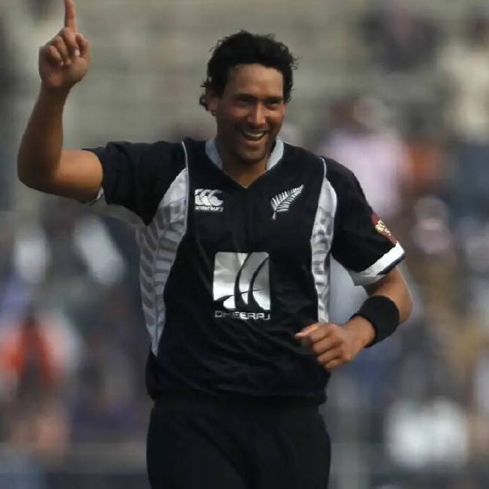 Curtly Ambrose to Mohammad Sami: Top 5 bowlers who bowled most ...