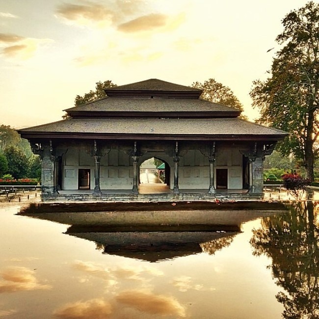 8 Lesser Known Spring Destinations Of Kashmir