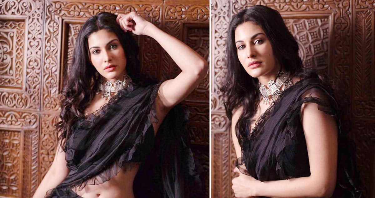 Amyra Dastur’s Latest Post in Black Dress Leaves Her Fans' Heart Aflutter!