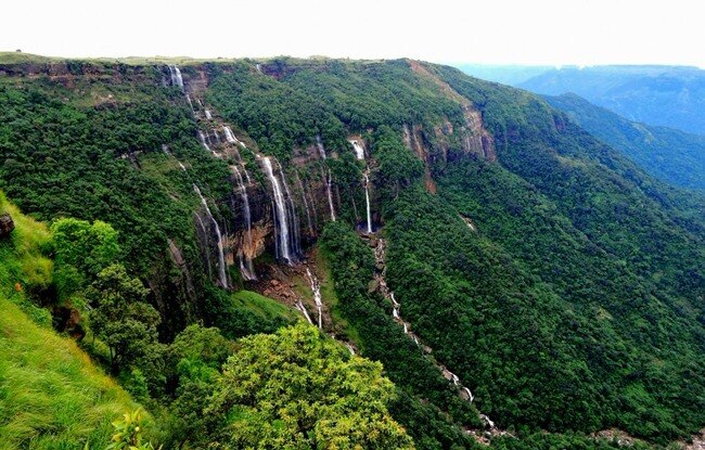 Breathtaking Waterfalls That Should Be On Your Bucket List