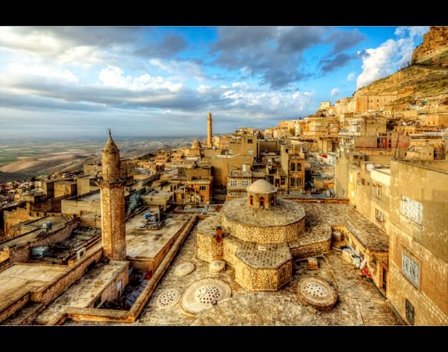 A mesmerizing pic of Mardin city in Turkey