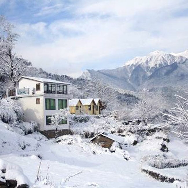 A picture of Auli in Uttarakhand