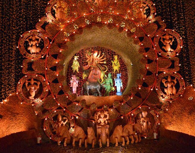 A picture of Badamtala Ashar Sangha in Kalighat, South Kolkata