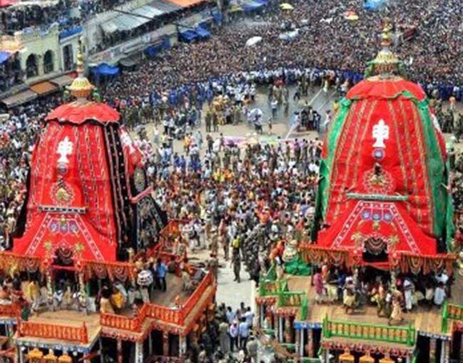 A snap of Lord Jagannath chariot in Puri during Puri Rath Yatra 2016