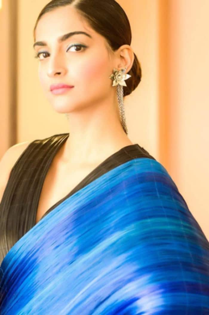 Sonam Kapoor looks ethereal in Rimzim Dadu during 69th Cannes Film ...