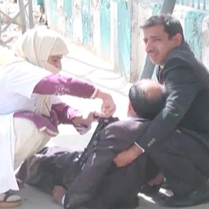 In pics: At least 25 killed and many injured in blast at Quetta civil ...