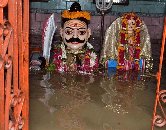 A view of flooded temple in Varanasi