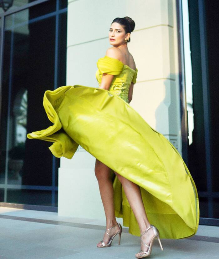 Aahana Kumra Hot Photos