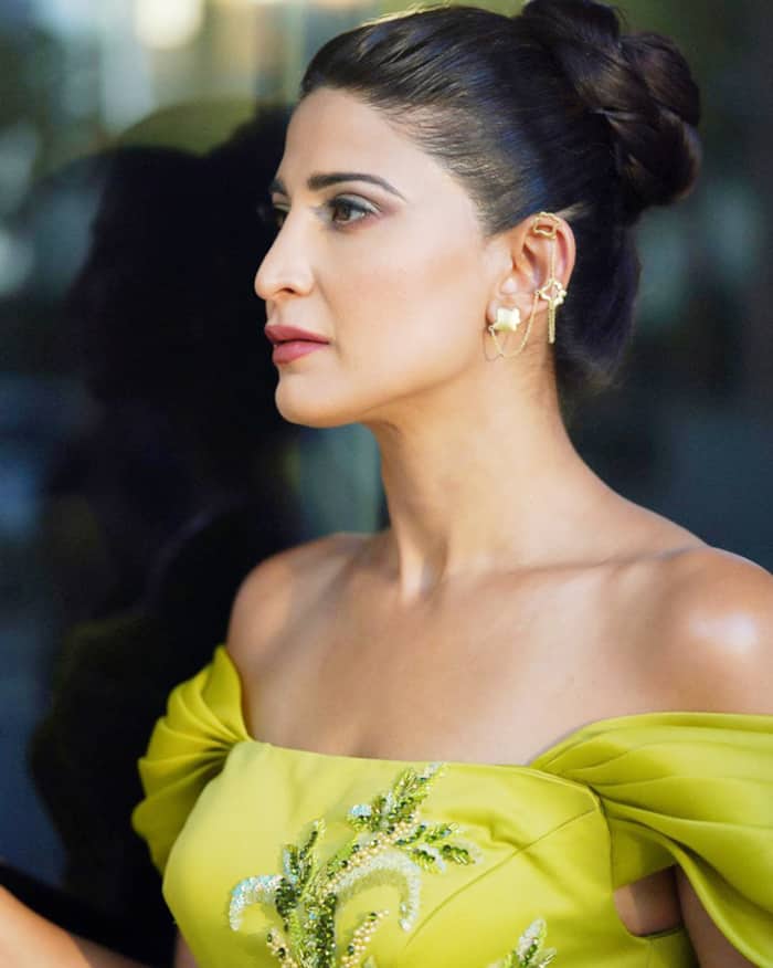 Aahana Kumra Stuns in Sexy Off-Shoulder Thigh-High-Slit Gown, Pics