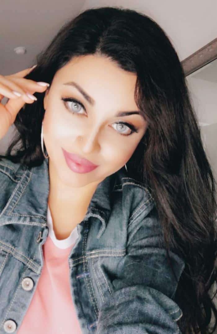 Aishwarya Rai Bachchan’s Doppelganger Aamna Imran Leaves Netizens ...