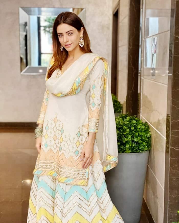 'Kasautii Zindagii Kay 2' Actor Aamna Sharif's Prettiest Pictures Are ...