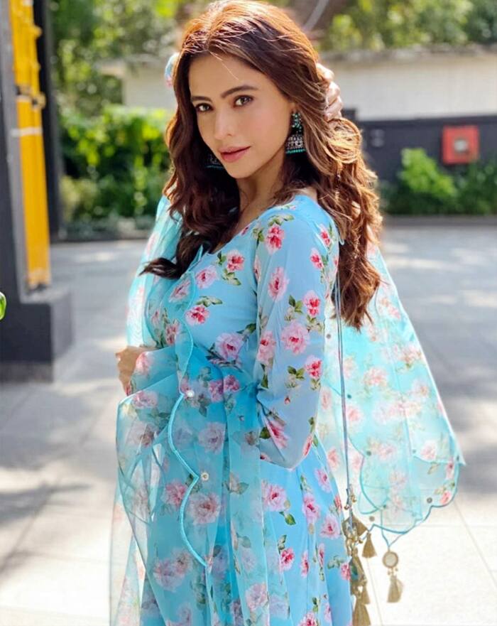 Aamna Sharif's sensuous pose