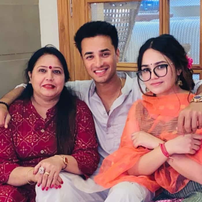 Inside photos of Abhishek Sharma's luxurious home with modern interiors ...