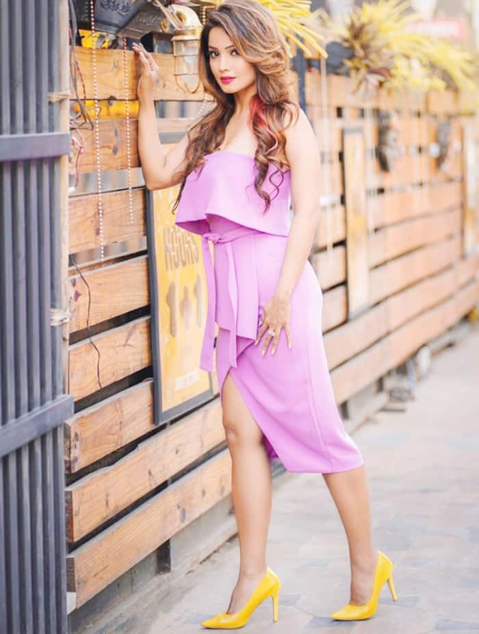 Happy Birthday Adaa Khan: Best Looks of Naagin Actor That Proves She ...