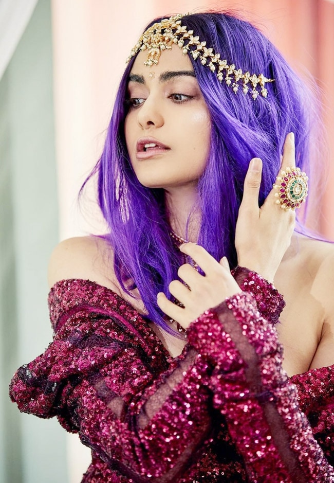 Adah Sharma Wears Matha Patti And Neckpiece With Shimmery Dress