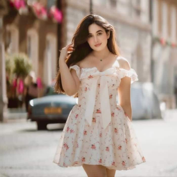 Meet Aditi Budhathoki, beautiful anchor who is going Viral after her ...