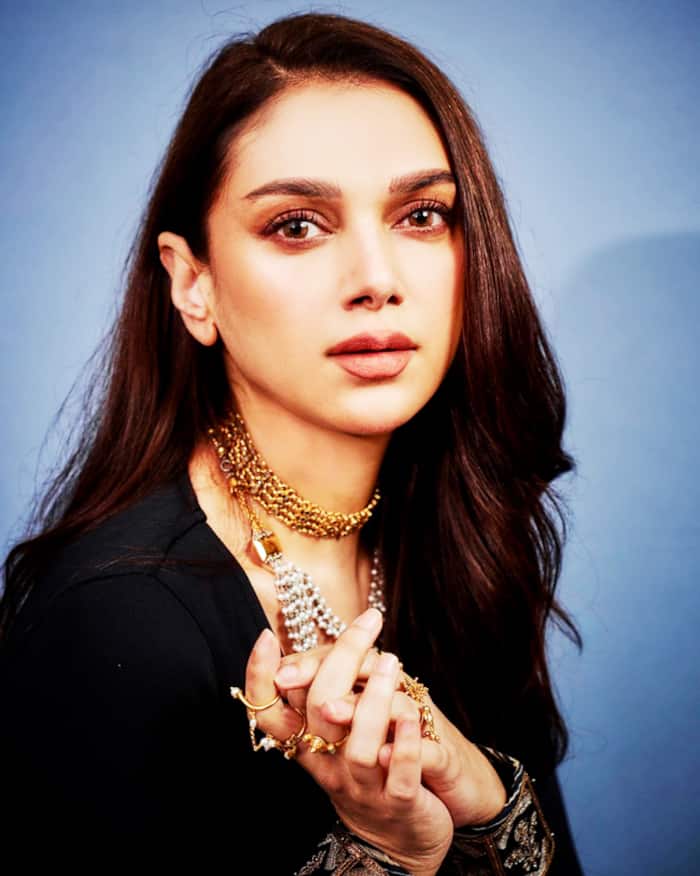 Aditi Rao Hydari Looks Chic in Black Gown With That Flowy Monochrome ...