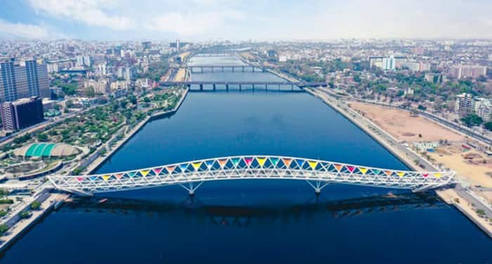 Atal Bridge: Iconic Kite-Themed Foot Over Bridge On Sabarmati River Is ...
