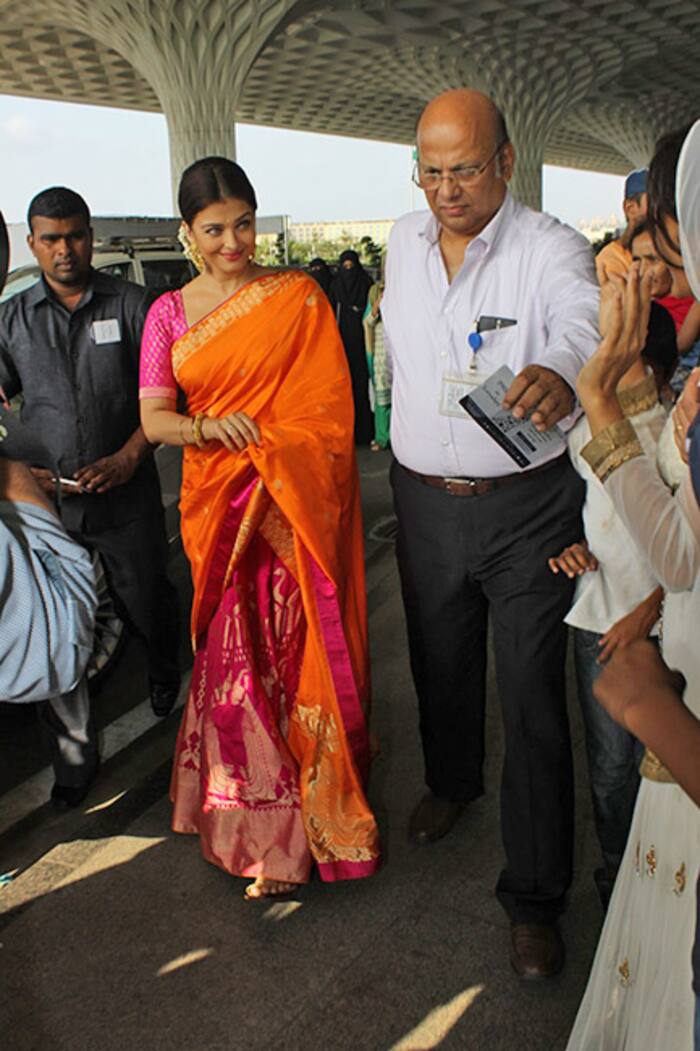 Aishwarya Rai Bachchan looked jaw dropping gorgeous while leaving for ...