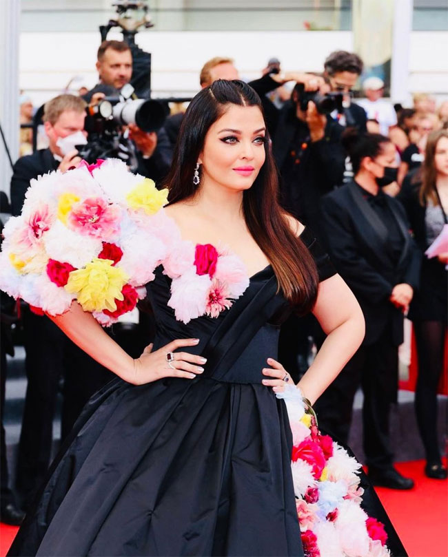 Aishwarya Rai Bachchan The Stunner