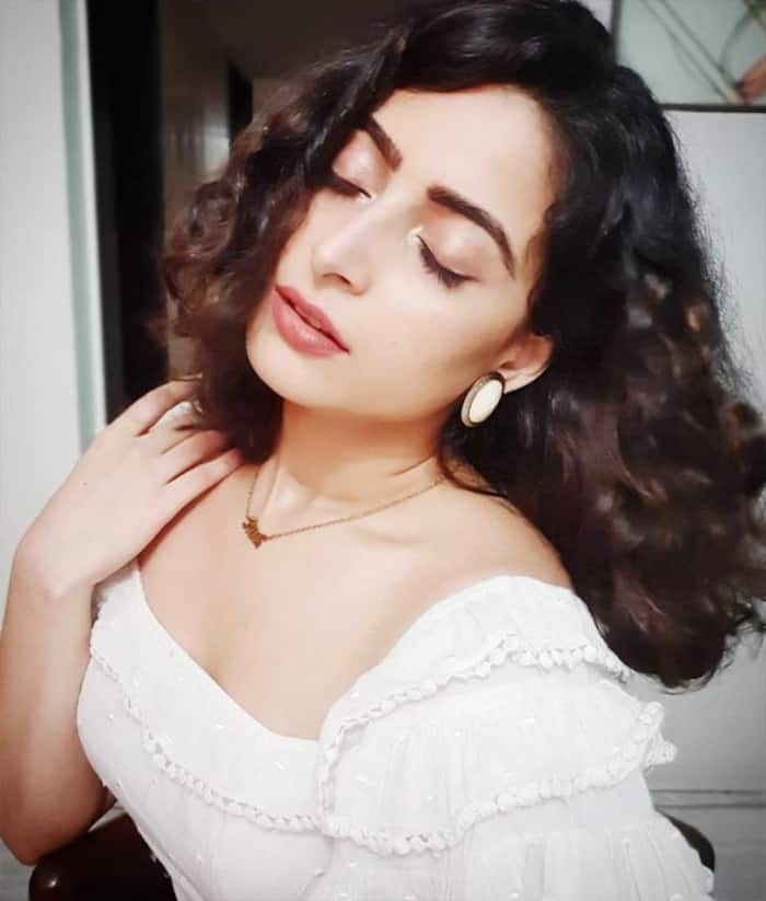 Ghum Hai Kisikey Pyaar Mein actor Aishwarya Sharma aka Pakhi’s bold ...