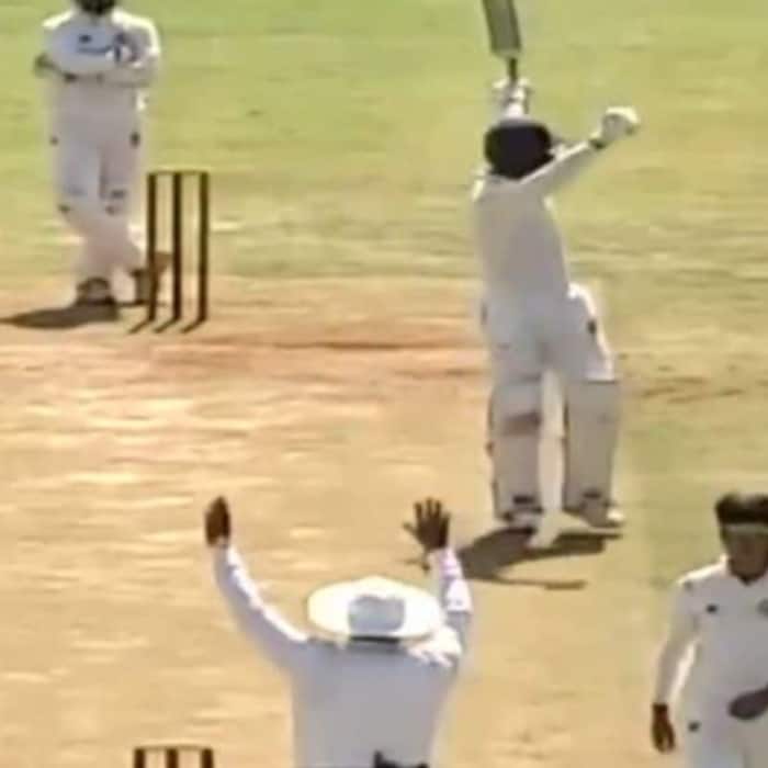 6,6,6,6,6,6,6,6... Half-Century in just 11 balls! Bowlers beg for mercy ...