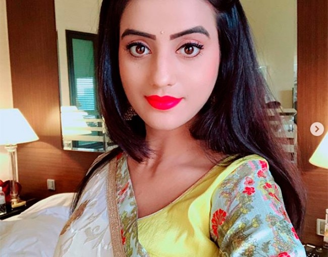 Akshara’s pics will set your heart racing