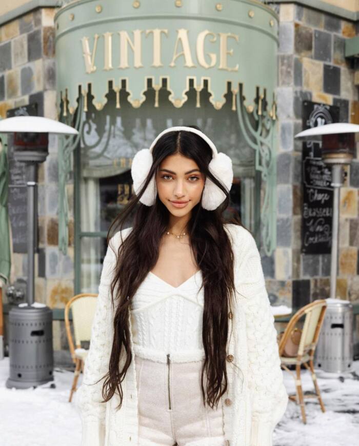 Ananya Panday's Cousin Alanna Panday Trolled For Wearing Shorts in ...