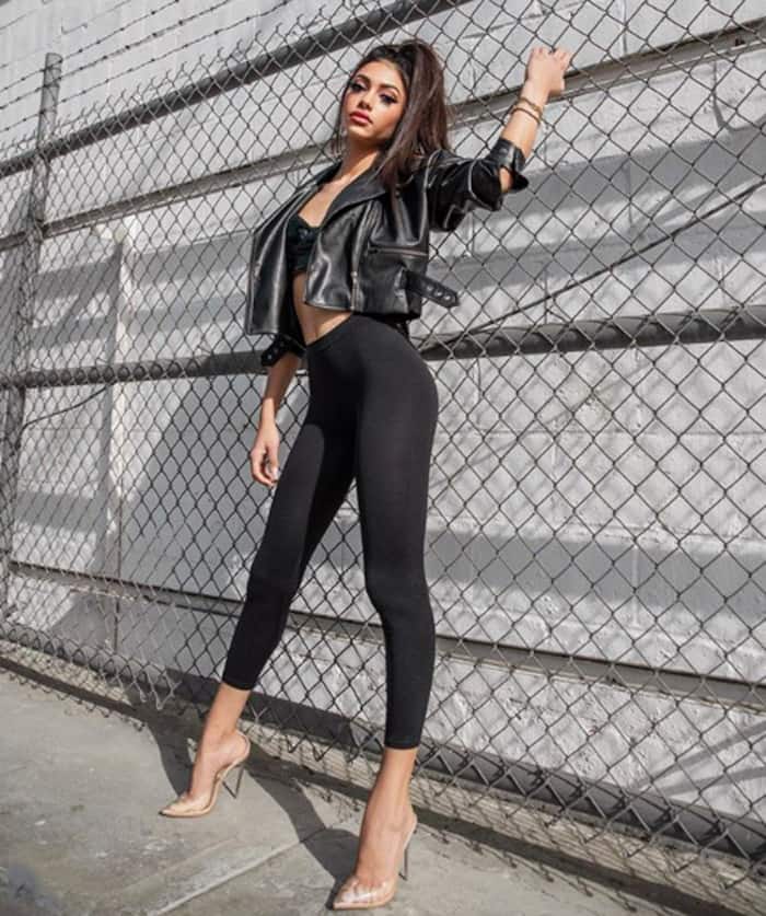 Alanna Panday Leaves Her Fans Gushing Over Her Hot Pictures