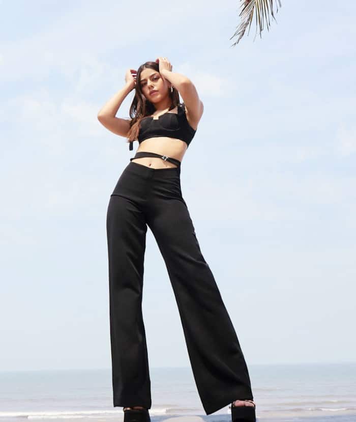 Alaya F is Here to Bedazzle Fans in Dazzling Black Co-Ord Set- See HOT PICS