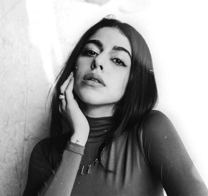 Alaya F impresses fans with her striking features