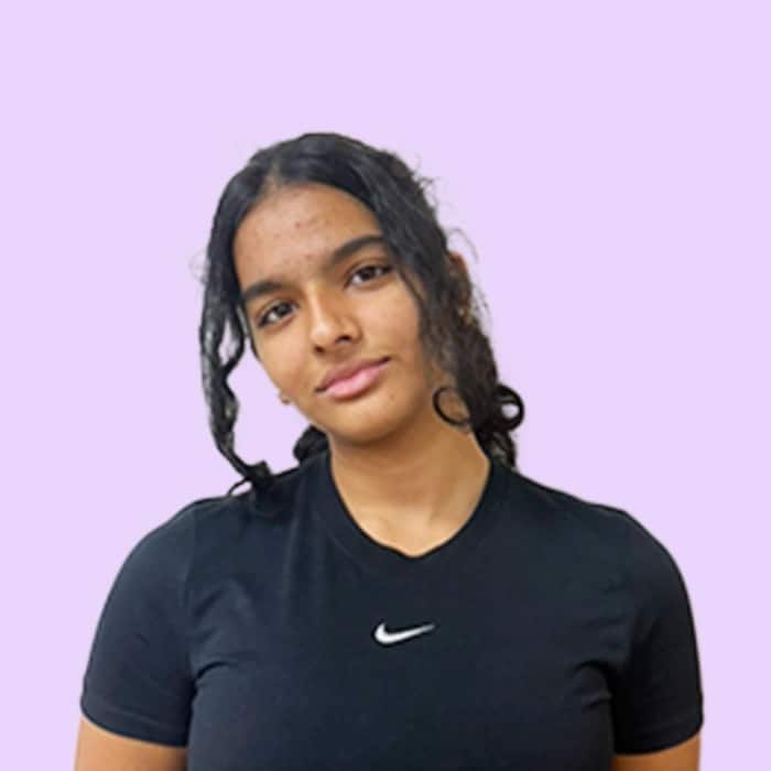 Meet star India cricketer Ravi Shastri's daughter who lives with his ex ...