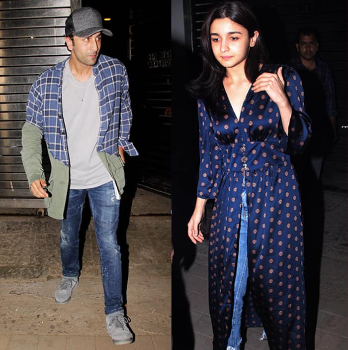 Zoya Akhtar parties with close pals Shah Rukh Khan, Alia Bhatt, Ranbir ...
