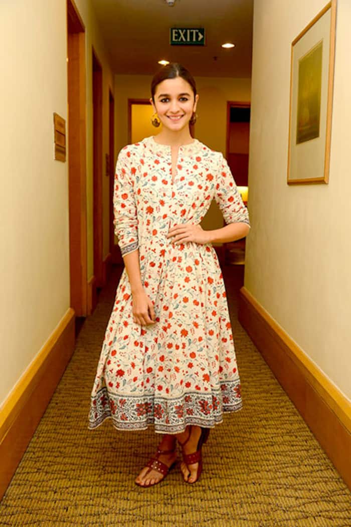 Alia Bhatt’s summery outfit during ‘Udta Punjab’ promotion can be worn ...